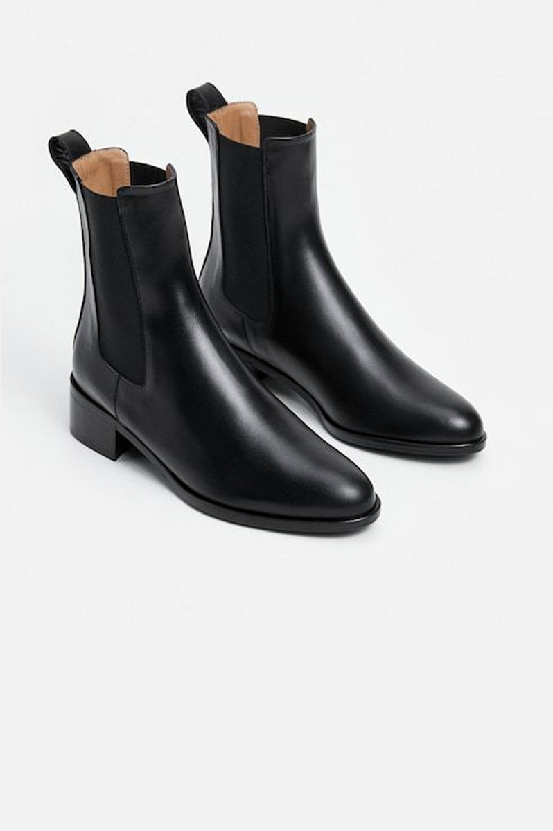 Designer Shoes Collection | Flattered Shoes