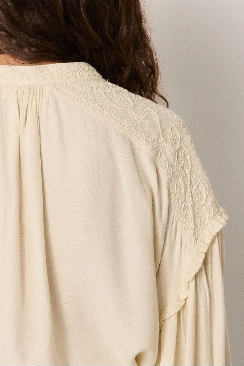 Maison Hotel Vega Blouse - Soft Ecru
